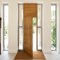 China Modern Solid Wood Entrance Door and Solid Wood Entry Door for Residential Construction Projects for sale