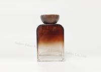 China 250ml Brown Gradient Glass Aromatherapy Bottle with Wooden Cap - 13.3cm Height Square Design for Fragrance Diffusion for sale