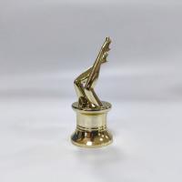 China Durable Plastic UV Beautiful Legs Perfume Bottle Cap with 500-1200 Bar Injection Molding and ±0.05mm Tolerance for sale