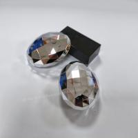 China Elliptical Lattice Plastic Perfume Bottle Caps 15mm Inner Diameter 49x67mm Dimensions for sale