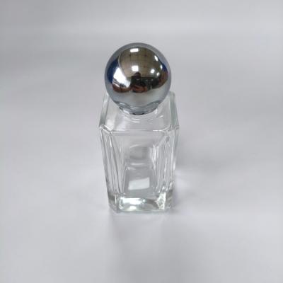 China Borosilicate Glass Perfume Bottles 50ml with 100,000 Press Cycle Spray Pump - Custom Sizes 5ml to 100ml for sale