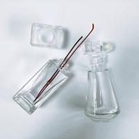 China Conical Glass Perfume Bottles 30ml 4.7cm×8.4cm with Customizable Spray Pumps for Premium Fragrances for sale