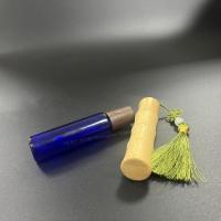China 15ml Perfume Roller Bottles with Metal Roller Ball - 2cm Width × 7cm Length - Glass & Plastic Options for sale