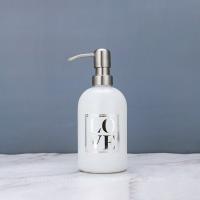 China 450ml Glass Hotel Shampoo Bottle with Press Pump - Customizable Square Design in Blue, Green, Pink Colors for sale
