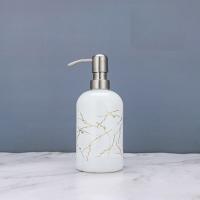 China 450ml Glass Hotel Shampoo Bottle with Press Pump - Customizable Square Design in Blue, Green, Pink Colors for sale