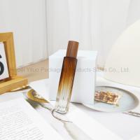 China Customizable 30ml Glass Perfume Bottles with Spray Pump Leak Proof Travel Size for sale