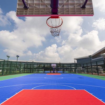 China Interlocking PP Sports Court Tiles 400x400mm Basketball Flooring 600g for sale