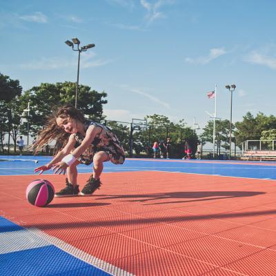 China Anti - Slip Pp Interlock Sport Floor Outdoor Running Track Surface Material for sale