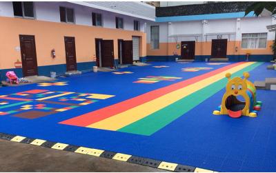 China Suspended Polypropylene Interlocking Sports Tiles 250x250x13mm for Basketball Court for sale