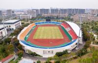 China Odorless Breathable Plastic Running Track Mixed EPDM Spray Coating Jogging Track for sale