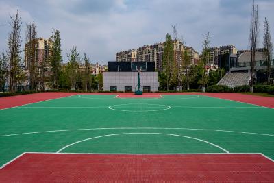 China Interlocking Sports Tiles 2500N Load Capacity Anti Fatigue Indoor Outdoor PP Flooring for sale