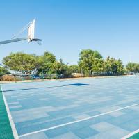 China Anti Skidding PP Interlock Flooring Outdoor Waterproof Sports Tiles 1634kg Load Capacity for sale