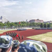 China 13mm Full Pour System Running Track EPDM SBR Rubber Athletic Stadium Flooring for sale