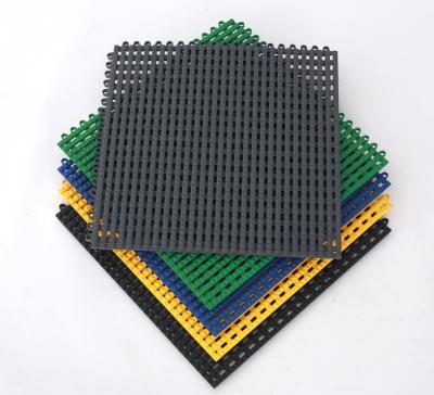 China Interlocking PP Sports Court Flooring 304.8x304.8x13mm 310g UV-Resistant Basketball Tile for sale