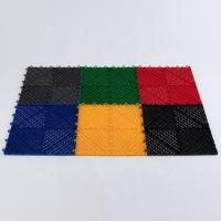 China Commercial Interlocking Sports Tiles 350g/Pc Load 2500N for sale
