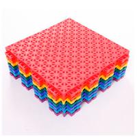 China Anti Skid PP Interlock Sports Tiles 250x250x12.7mm Outdoor Waterproof Flooring for sale