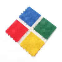 China PP Interlocking Sports Tiles 30x30cm Self-Drainage Outdoor Flooring for sale