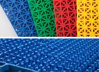 China No Bulging PP Interlocking Tiles Outdoor Stadium Flooring Toxicless for sale