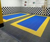 China Odorless Interlocking Sports Tiles Puzzle Mat 304.8 x 304.8 x 15mm PP Flooring for sale