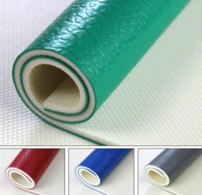 China PVC Badminton Court Mat 4.5mm Thickness High Elasticity Vinyl Sport Flooring Roll for sale