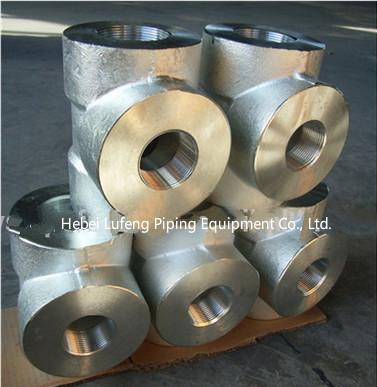 China carbon steel / stainless steel female connection reducing pipe fitting tee for sale