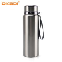 China 760ML High Vacuum 304 Stainless Steel Sports Water Cup With Strap for sale