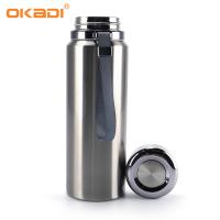 China 760ML High Vacuum 304 Stainless Steel Sports Water Cup With Strap for sale