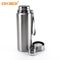 China 760ML High Vacuum 304 Stainless Steel Sports Water Cup With Strap for sale