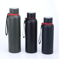 China Designer 700ml Stainless Steel Vacuum Sport Bottle Travel Water Bottle with Handle for sale