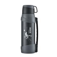 China 2 Liter Stainless Steel Water Bottle Insulated Chilly Bottle 2000ml for sale