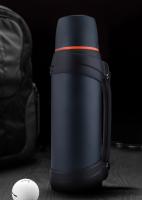 China 2000ML/2500ML Vacuum Travel Pot Mug Large-Capacity Healthy Safe Convenient With Handle for sale