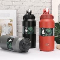 China 1500ml Capacity Children Vacuum Sports Bottle With Straw for sale