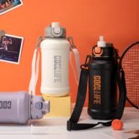 China Straw Type Vacuum Sports Bottle Thermal Insulation 500ml Capacity for sale