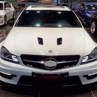China Mercedes-Benz C-Class W204 Car Grilles Modified to C63 AMG Style Front Bumper Grille for sale