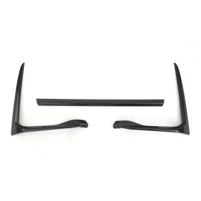 China Add a Touch of Luxury to Your Toyota Alphard 2024 with Carbon Fiber Rear Bumper Trim for sale