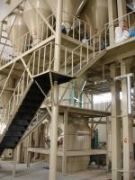 China 12th Poultry Feed Production Line Chicken Feed Milling Machine for sale