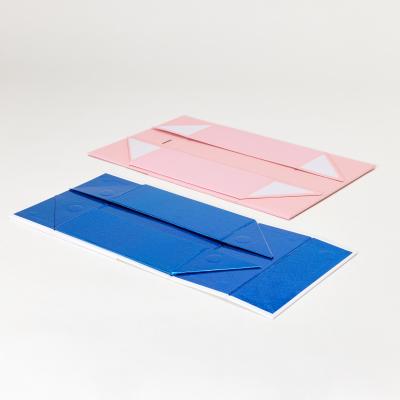 China Reusable Paper Folding Packaging Box With Coloured Ribbon Space Saving for sale