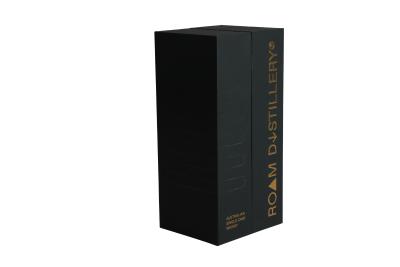 China Customized Luxury Gift Box Packaging Glass Whiskey Bottle UV Resistant for sale