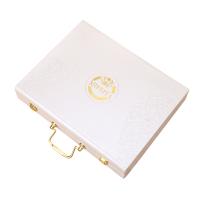China Customized Luxury Cosmetic Packaging Boxes Eco Friendly With Sturdy Structure for sale