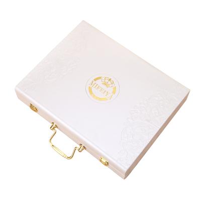 China Customized Luxury Cosmetic Packaging Boxes Eco Friendly With Sturdy Structure for sale