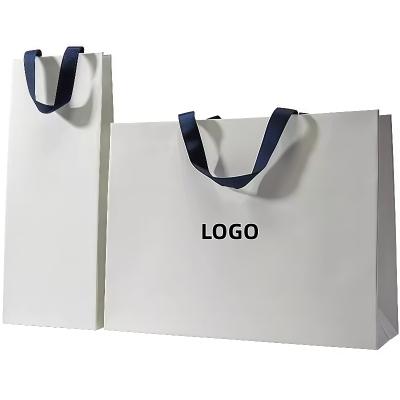 China Beautifully Designed Custom Printed Gift Bags Luxury Jewelry Packaging Bags for sale