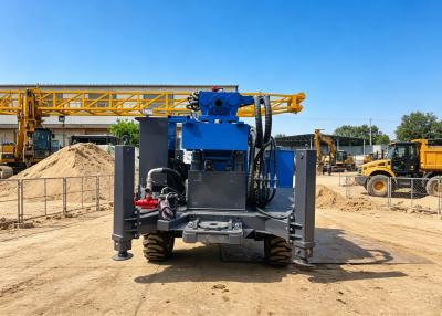 China Low Fuel Consumption Trailer Mounted Water Well Drilling Rig Stable Hydraulic Drilling Performance for sale