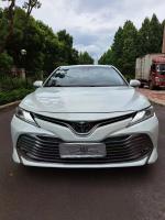 China Toyota Camry 2021 2.0L CVT Medium Sedan Automatic Luxury Version 4885mm for sale