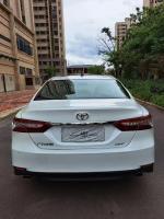China Toyota Camry 2021 2.0L CVT Medium Sedan Automatic Luxury Version 4885mm for sale