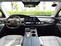 China Changan Uni-K PHEV iDD 1.5T 166HP Hybrid SUV with 30.74 kWh Battery and 130 km Electric Range for sale