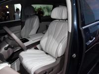 China Denza D9 2022 EV 600 4WD Zunrong Version 5 Door 7 Seats Large MPV Luxury New Car for sale