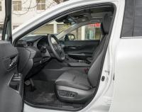 China Toyota Harrier 2022 Hybrid 2.5L E-CVT 4WD Flagship Medium SUV 5 Seats for sale