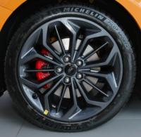 China Fox 2022 Three Compartment EcoBoost 180 Automatic S Version 4 Door 5 Seat Hatchback 1.5T 177HP for sale