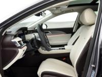 China Hongqi H5 2023 2.0T Automatic Zhilian Lead Version 4 Door 5 Seat Medium Sedan 4988mm for sale