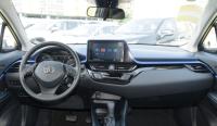 China Toyota C-HR 2023 2.0L Hybrid SUV 146HP E-CVT Front Wheel Drive 5 Seats for sale